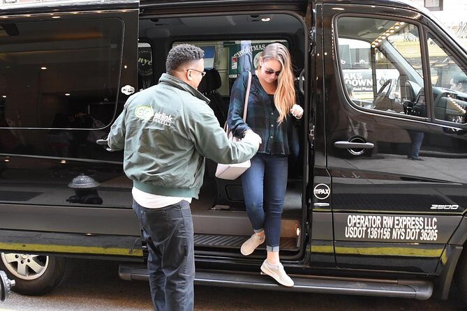 All Inclusive Airport Departure Transfer NYC/ Brooklyn/Queens - All Inclusive Airport Departure Transfer NYC/ Brooklyn/ Queens: A Practical Guide