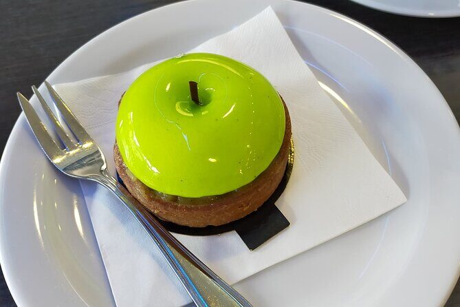 All Inclusive Food Tour of Annecy Old Town with Local Guide - Key Points  