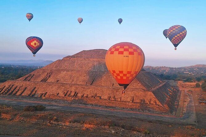 All-inclusive hot air balloon flight over Teotihuacan - Uncovering the Magic of the All-Inclusive Hot Air Balloon Flight over Teotihuacan