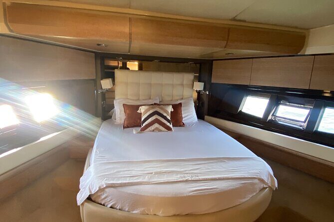 ALL INCLUSIVE Luxury 70 ft. Azimut Yacht in Cabo San Lucas - Authentic Experiences and Hidden Gems