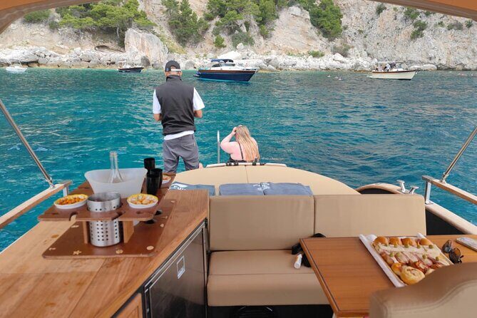 All Inclusive Premium Private boat tour along the Amalfi Coast - FAQs