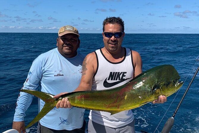 All Inclusive Private Fishing Trip in Cabo - Food, Drinks, and Relaxation