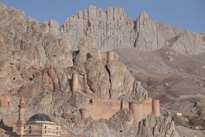 All-inclusive Private Guided Tour of Dogubeyazit City - Exploring the Detailed Itinerary and Its Significance