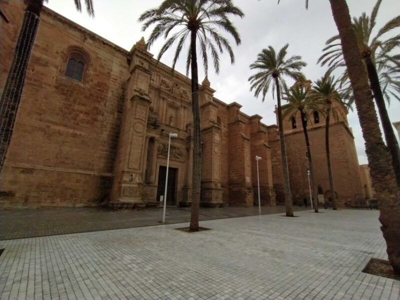Almería: Guided City Discovery Tour - Key Points