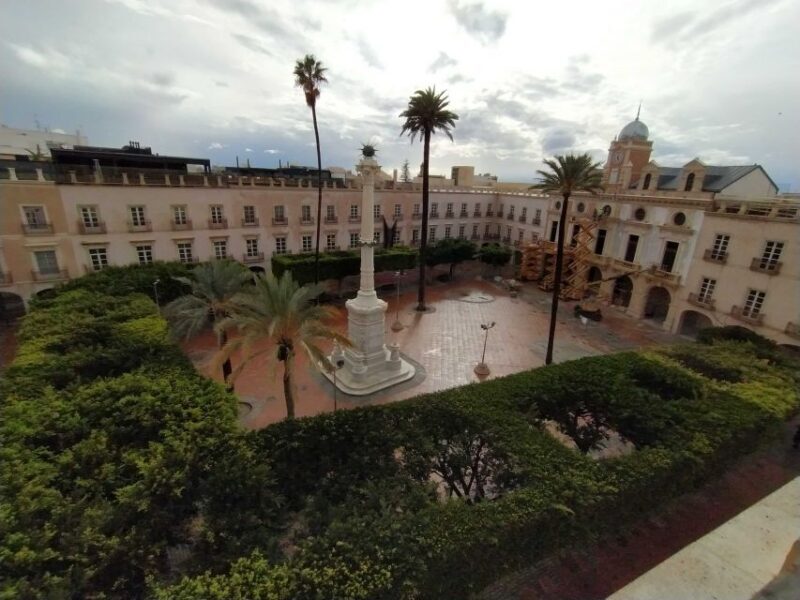Almería: Guided City Discovery Tour - Who Will Love This Experience?