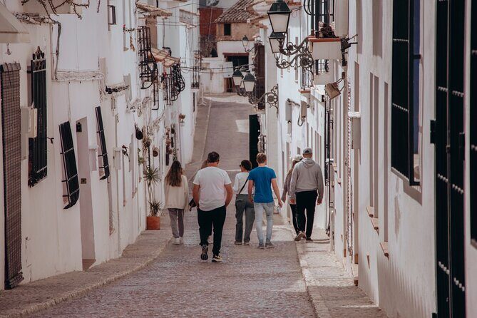 Altea Benidorm and Villajoyosa from Valencia - FAQs