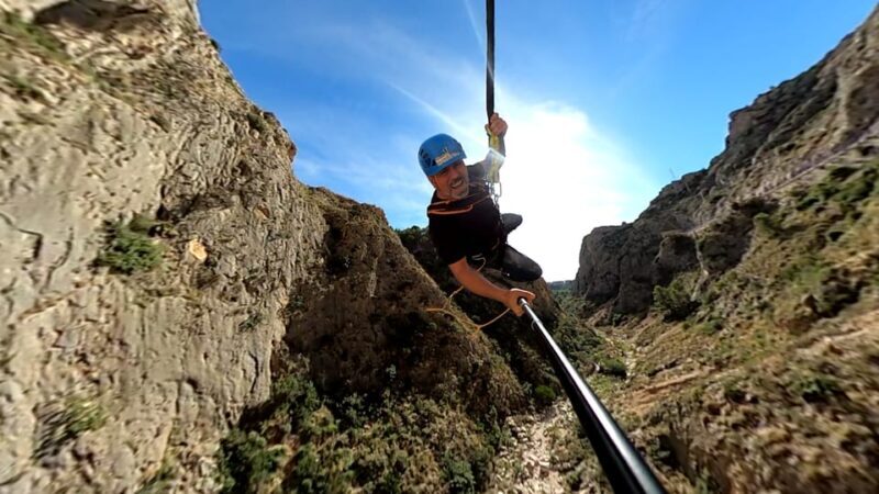 Altea: Bungee jumping in "El Mascarat" canyon - Key Points