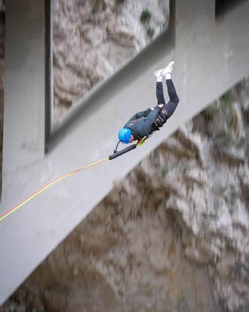 Altea: Bungee jumping in "El Mascarat" canyon - Safety and Practical Considerations