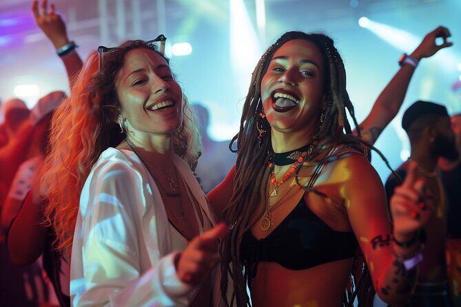 Alternative bar tour with dinner in the art district - Practical Tips for Potential Participants