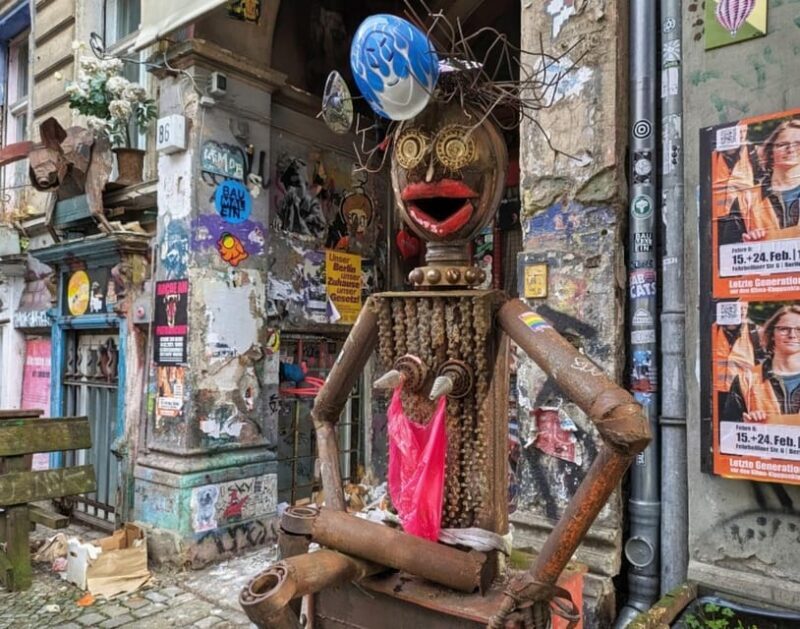 Alternative Berlin / Street art tour - Private group - Practical Details and Considerations  