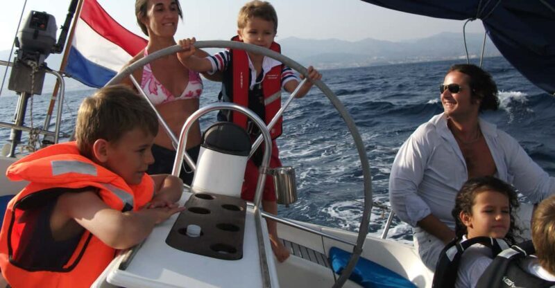 Always private 4 hour - Sail- dolphin Yacht Charter-paddle - Who Should Consider This Experience?
