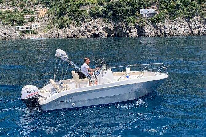 Amalfi Coast 7-hour Private Boat Rental in Maiori or Minori - Exploring the Amalfi Coast by Boat: What’s Included?