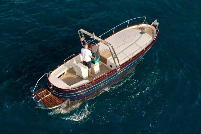 Amalfi Coast private boat excursion - The Experience of the Skipper and Crew