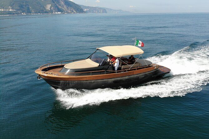 Amalfi Coast tour with 1-hour boat excursion - Exploring the Amalfi Coast with a 1-Hour Boat Excursion: A Detailed Review