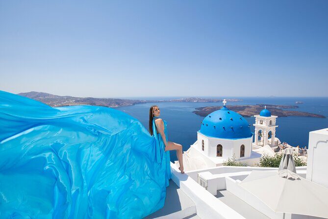 Amazing Flying Dress Photoshoot in Santorini - Whats Included and Whats Not