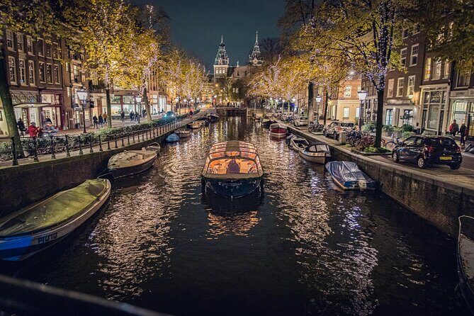Amsterdam: 1-Hour Canal Cruise in the Evening - A Deep Dive into the Experience