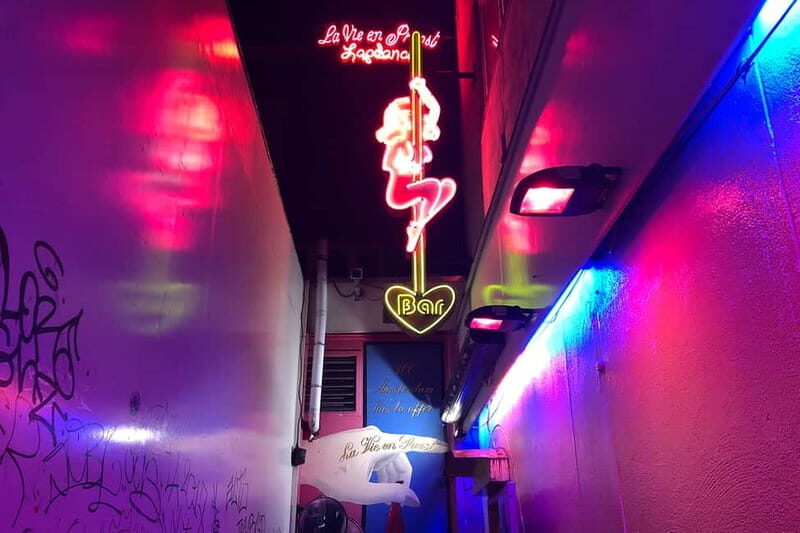 Amsterdam: 1,5-Hour Red Light District Tour - Key Points