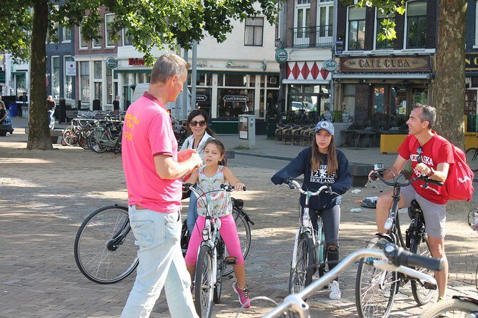 Amsterdam 3 hrs Bike Tour  live guide En/Fr/De/Nl/Sp - The Experience: What You’ll Feel and See