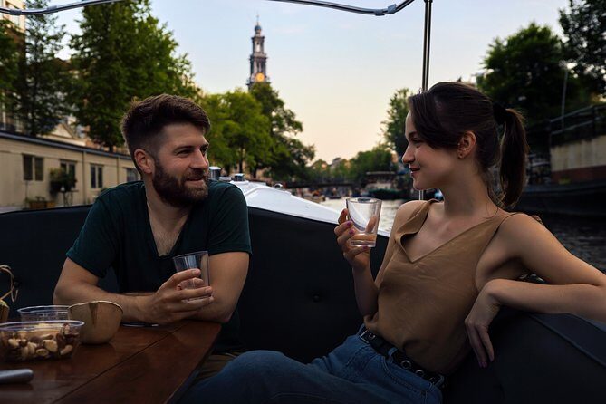 Amsterdam: 60-Minute Guided Private Canal Cruise with Drinks - The Reviews Tell the Real Story