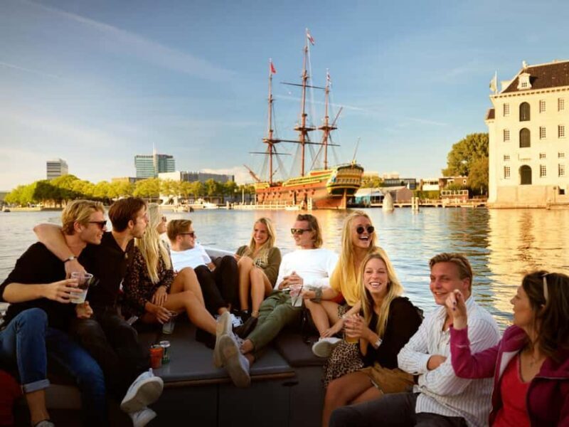 Amsterdam: 90 min Cruise with Local Guide & Unlimited Drinks - What Makes This Tour Special?