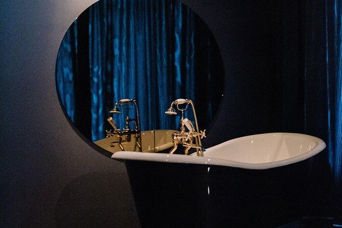 Amsterdam: Behind the Scenes Strip Club Tour with Ex-Sex Worker - An Honest Look at Amsterdam’s Behind-the-Scenes Sex Club Tour