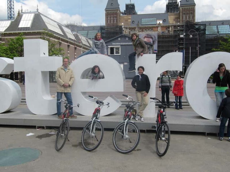 Amsterdam:: Bike Rental with Free Self-Guided Tour - Amsterdam Bike Rental with Free Self-Guided Tour: A Practical Guide for Explorers