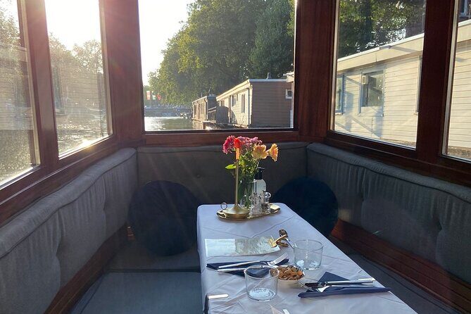 Amsterdam Breakfast Cruise on Private Luxury Boat - Analyzing the Value