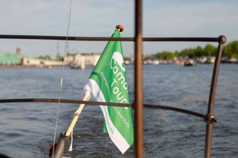 Amsterdam Canal Boat Ride with a Spanish-speaking Guide - What to Expect on Board