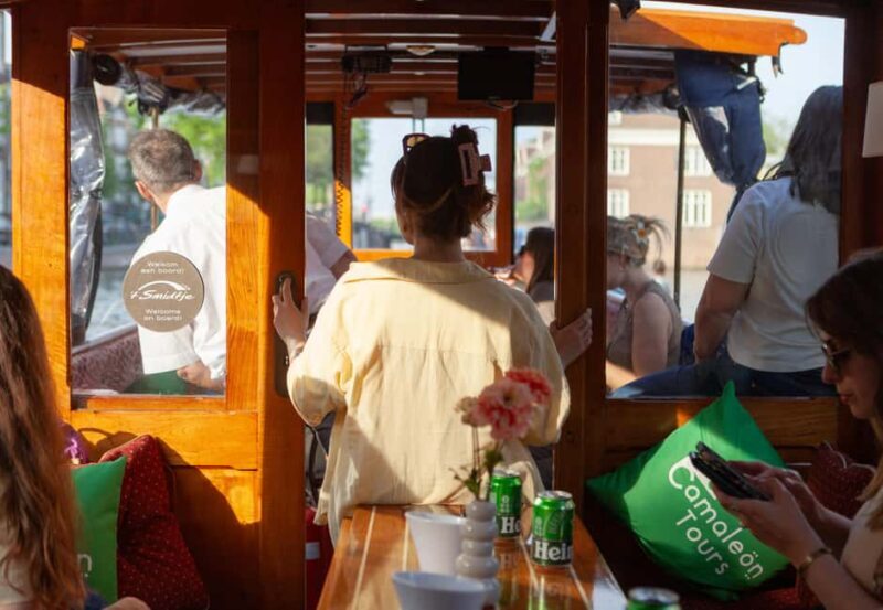 Amsterdam Canal Boat Ride with a Spanish-speaking Guide - Who Should Book This Tour?