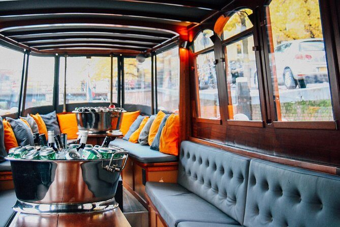 Amsterdam Canal Cruise in Classic Salon Boat With Drinks and Cheese - Meeting Point and Start