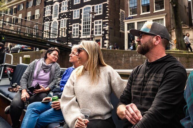 Amsterdam Canal Cruise with Live Guide and Two Drinks - Key Points