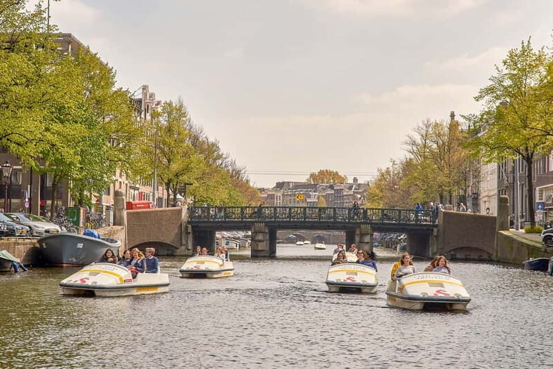 Amsterdam: Chart Your Own Canal Course by Pedal Boat - FAQ