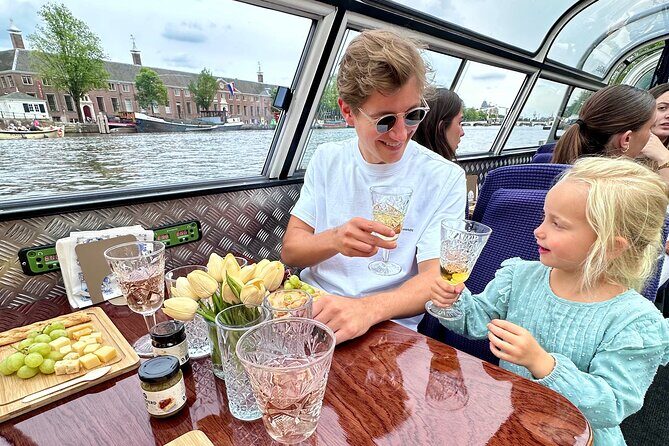 Amsterdam Cheese and Wine Canal Cruise - Key Points