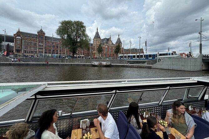 Amsterdam Cheese and Wine Canal Cruise - FAQs