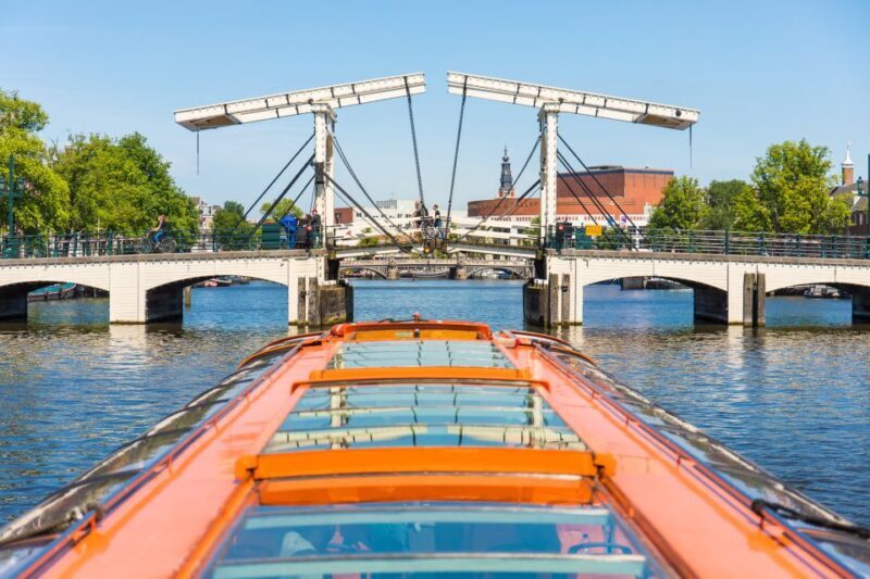 Amsterdam: City Centre Canal Cruise including Audioguide - Why This Tour Works Well