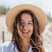 Amsterdam: Classic Saloon Boat Cruise with Cheese & Wine - Key Points