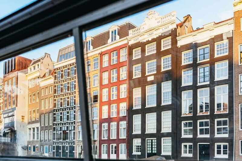 Amsterdam: Cozy Cheese & Wine Cruise Tasting Experience - Key Points