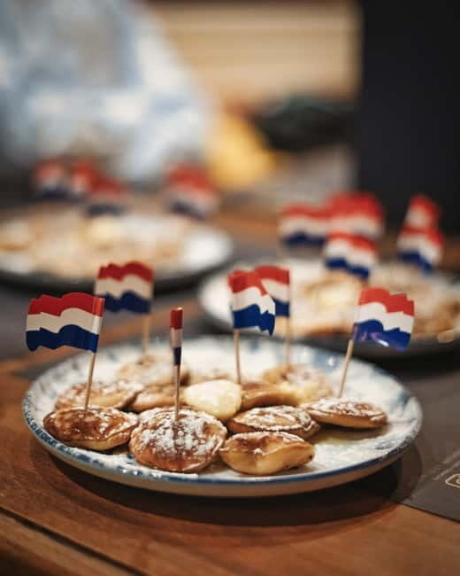 Amsterdam: Dutch Mini Pancakes (Poffertjes) - Who Should Consider This Experience?