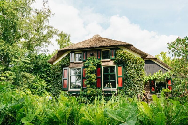 Amsterdam: Giethoorn, Zaandam & Zaanse Schans Tour w/ Pickup - Lunch and Extra Time