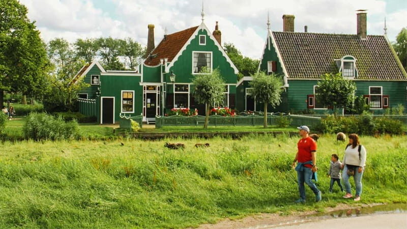 Amsterdam: Giethoorn & Zaanse Schans Small Group Day Trip - The Value of This Tour