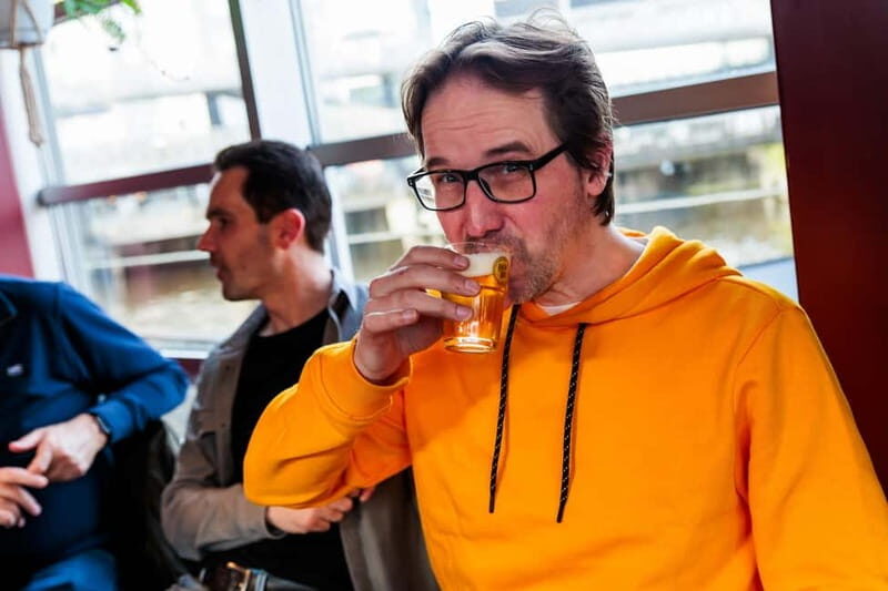 Amsterdam: Guided Craft Beer Tasting with cheese and snacks - Key Points