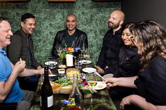 Amsterdam High-End Dutch Food & History Tour - Up to 8 guests - Key Points