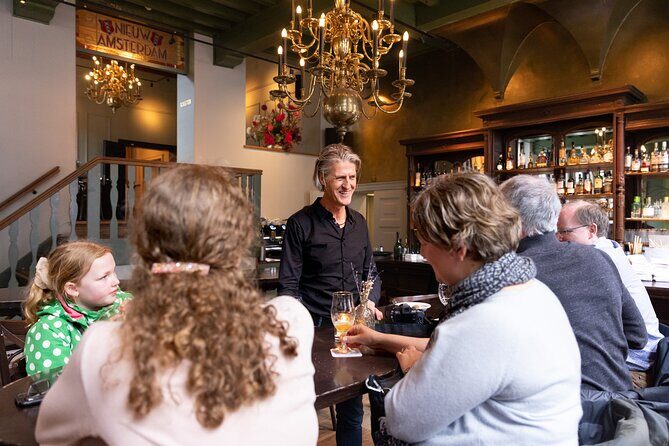 Amsterdam High-End Dutch Food & History Tour - Up to 8 guests - What Makes the Guides Stand Out?