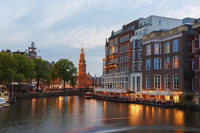 Amsterdam Highlights Canal Cruise with a Drink - Key Points