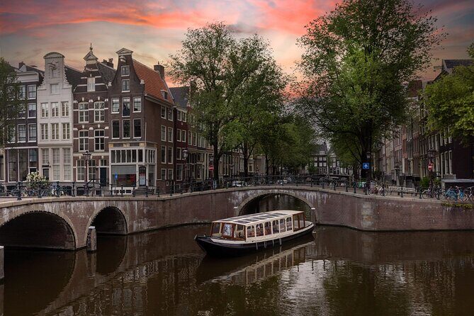 Amsterdam Historic Tour On Classic Saloon Boat - FAQ