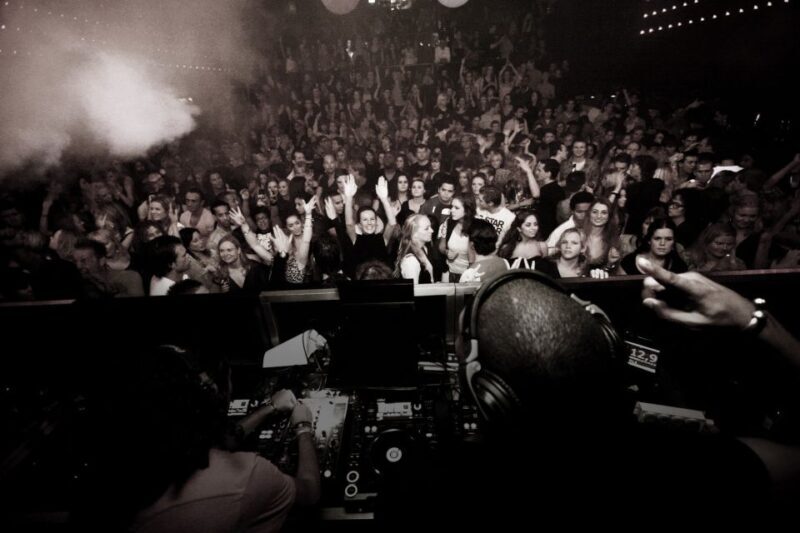 Amsterdam: House of Bols Entry Ticket and Nightlife Ticket - The Experience from a Travelers Perspective