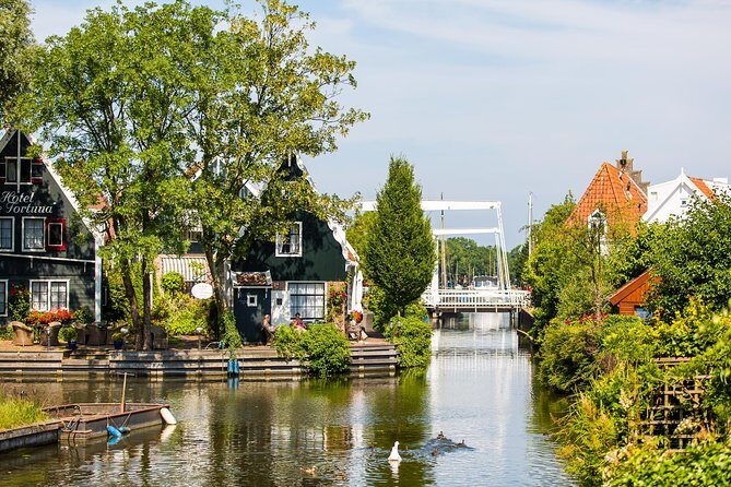 Amsterdam: Keukenhof, Zaanse Schans & Volendam Tour - FAQs