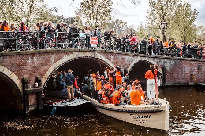 Amsterdam Kings Day Boat Party with Unlimited Drinks 2026 - The Experience in Detail
