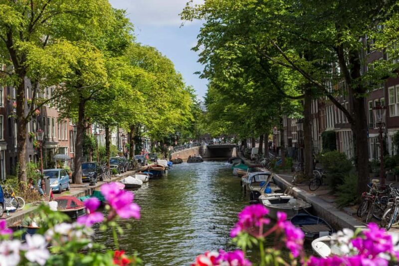 Amsterdam Legends & History Walking Tour with Local Guide - Practical Details That Matter
