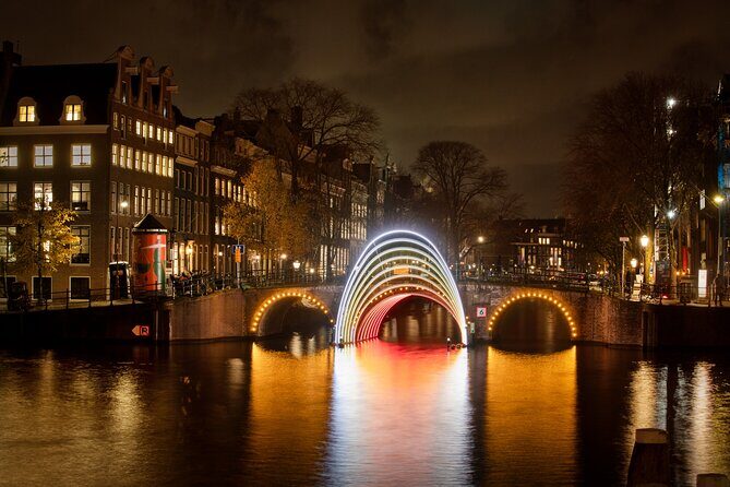 Amsterdam Light Festival Canal Cruise + Unlimited Drinks Option - Key Points